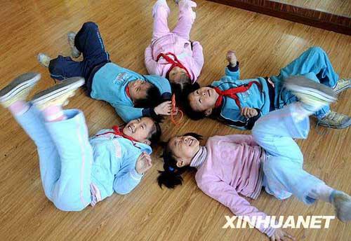 Happy life of cute quintuplets CCTV-International