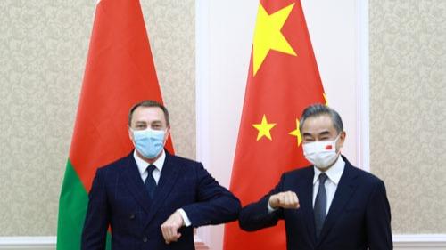 Chinese FM calls for elevating bilateral relations with Russia_英语频道_央视网 ...