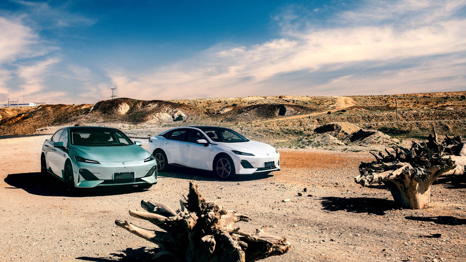 售价16.89万起，搭载多项全球首发技术，长安深蓝SL03正式上市