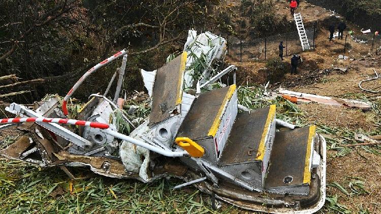 Xi extends condolences to Nepali president over plane crash_英语频道_央视网 ...