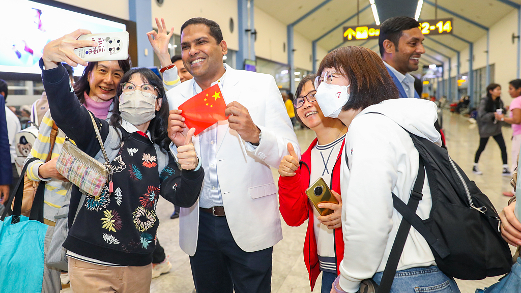 Resurging outbound Chinese tourists a boon to global tourism_英语频道_央视网 ...
